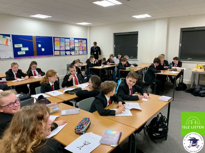 Year 7 enjoy tutorial sessions with Isle Listen